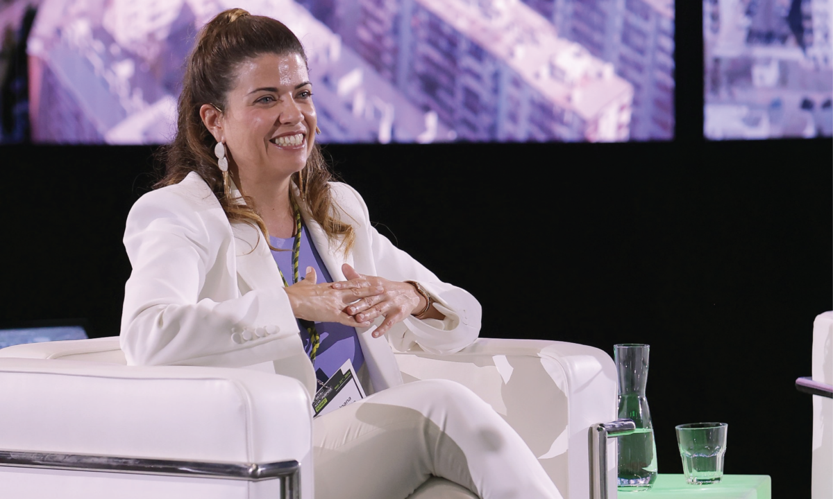 Vereadora Joana Baptista: Uma voz ativa no debate da inteligência ...